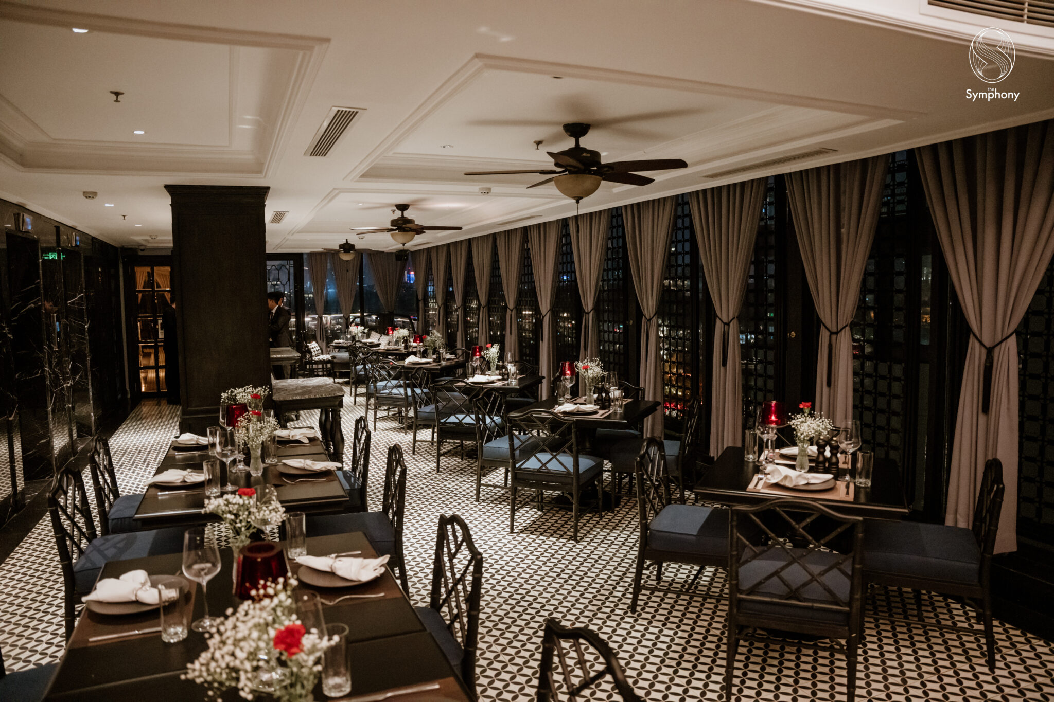 The Symphony Restaurant - Lasinfoniavietnam